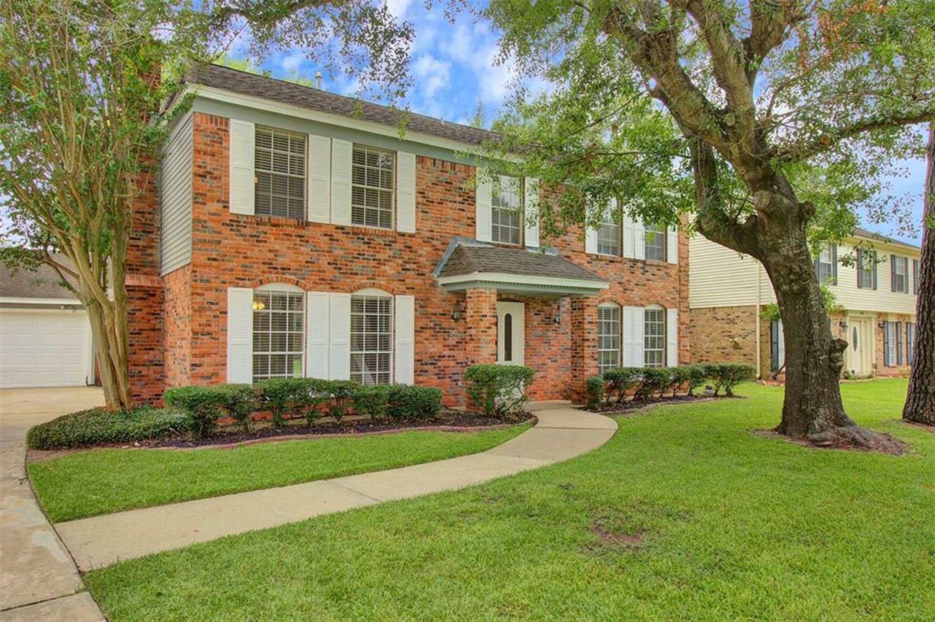 House for Sale: 18003 Rolling Creek Dr - *AVAILABLE!* | Powered by vFlyer