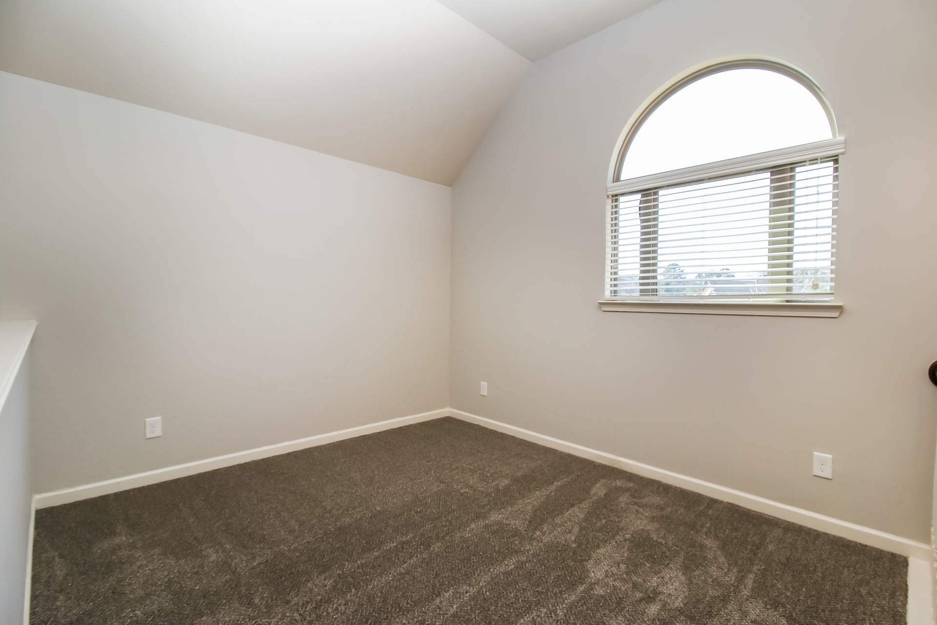 House for Rent: 30 Emily Ct - *AVAILABLE!* | Powered by vFlyer